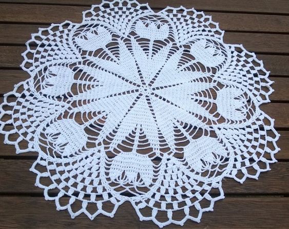 Free crochet tulip doily pattern » Weave Crochet