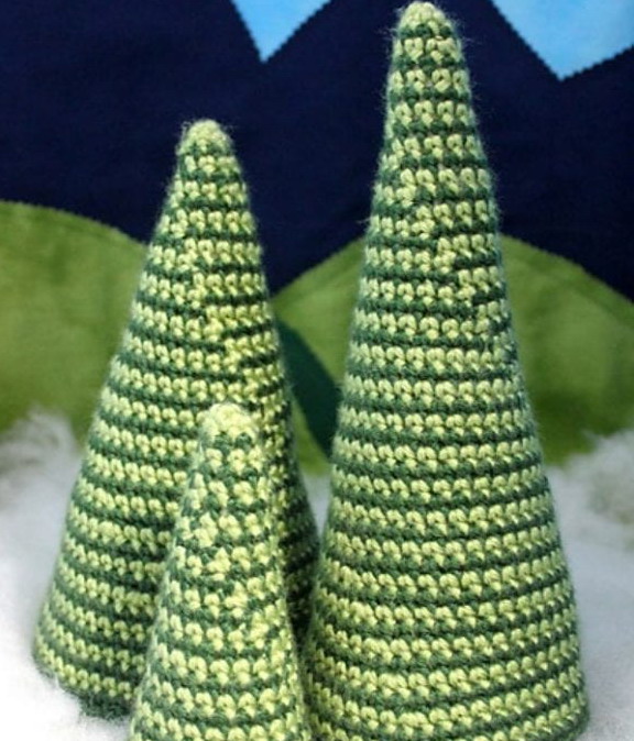 Cone Christmas Tree » Weave Crochet