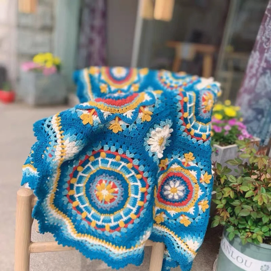 Boho Floral Blanket » Weave Crochet