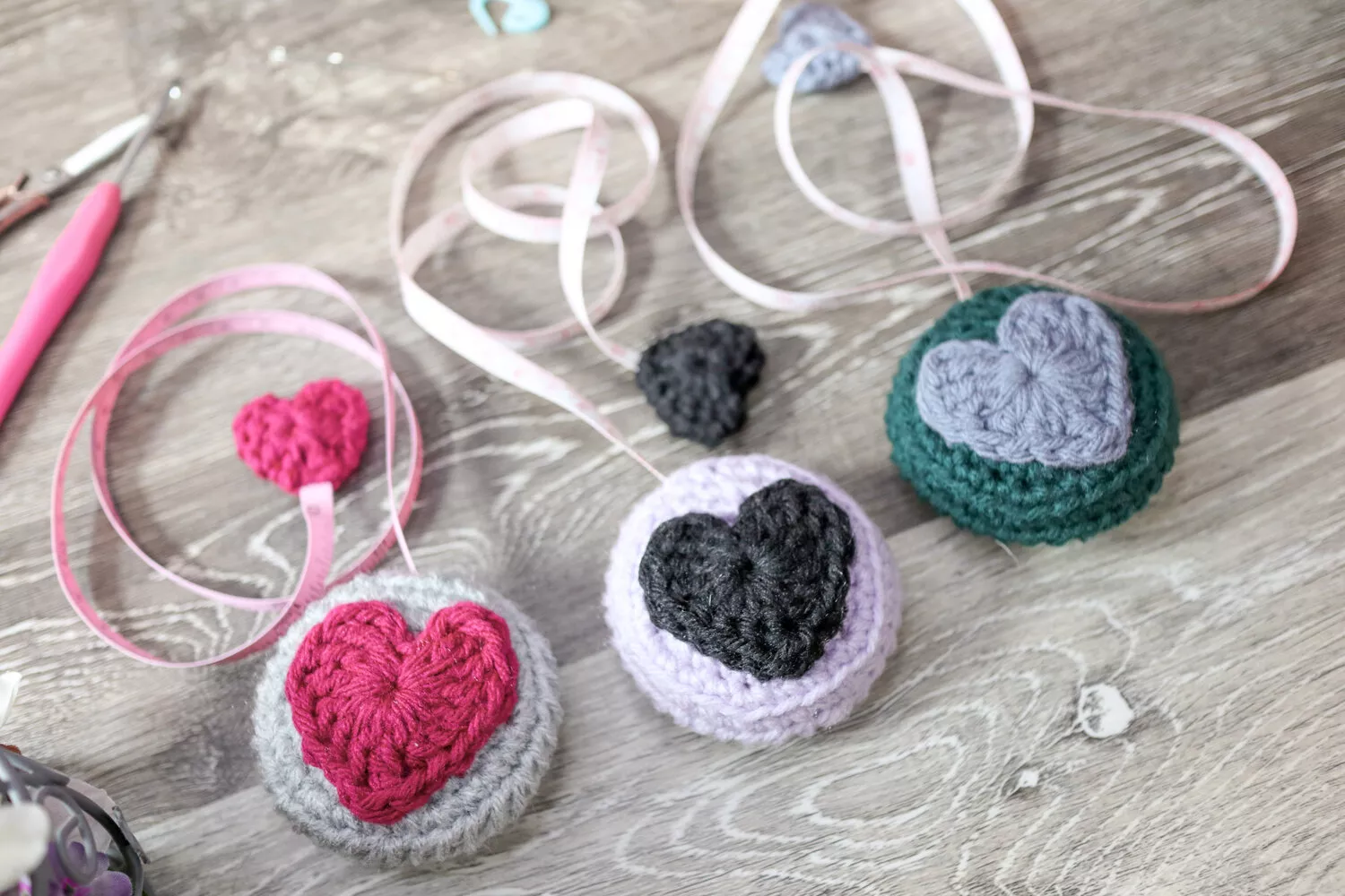 Tape Measure Cover » Weave Crochet