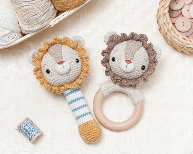 Lion baby rattle crochet pattern » Weave Crochet