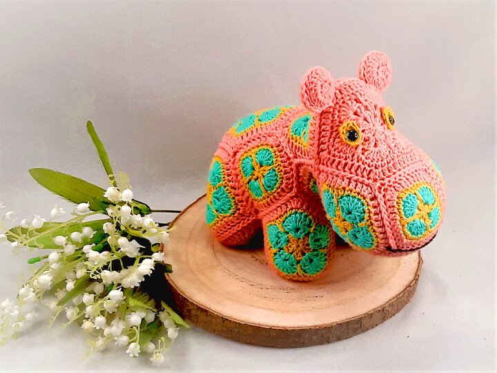 Nina The Baby Hippopotamus with African Flowers crochet pattern » Weave ...